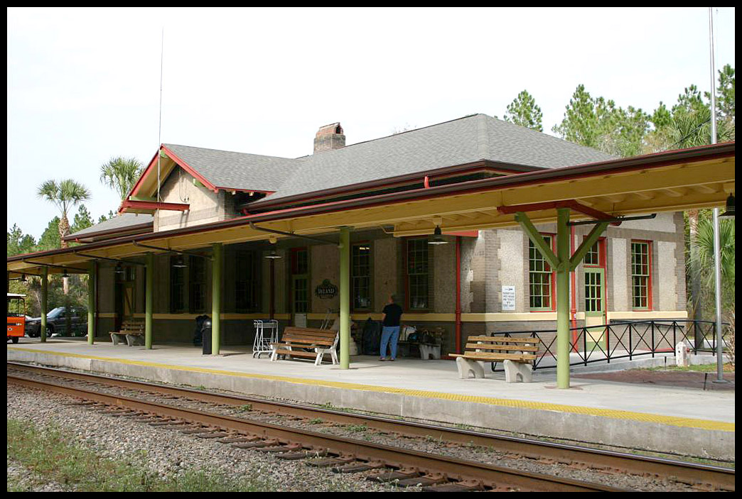 Amtrak RR Depot Photo Collection