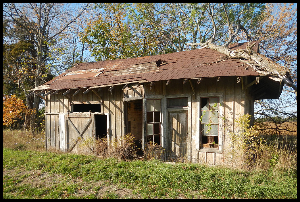Missouri, Kansas & Texas RR Depot Photo Collection